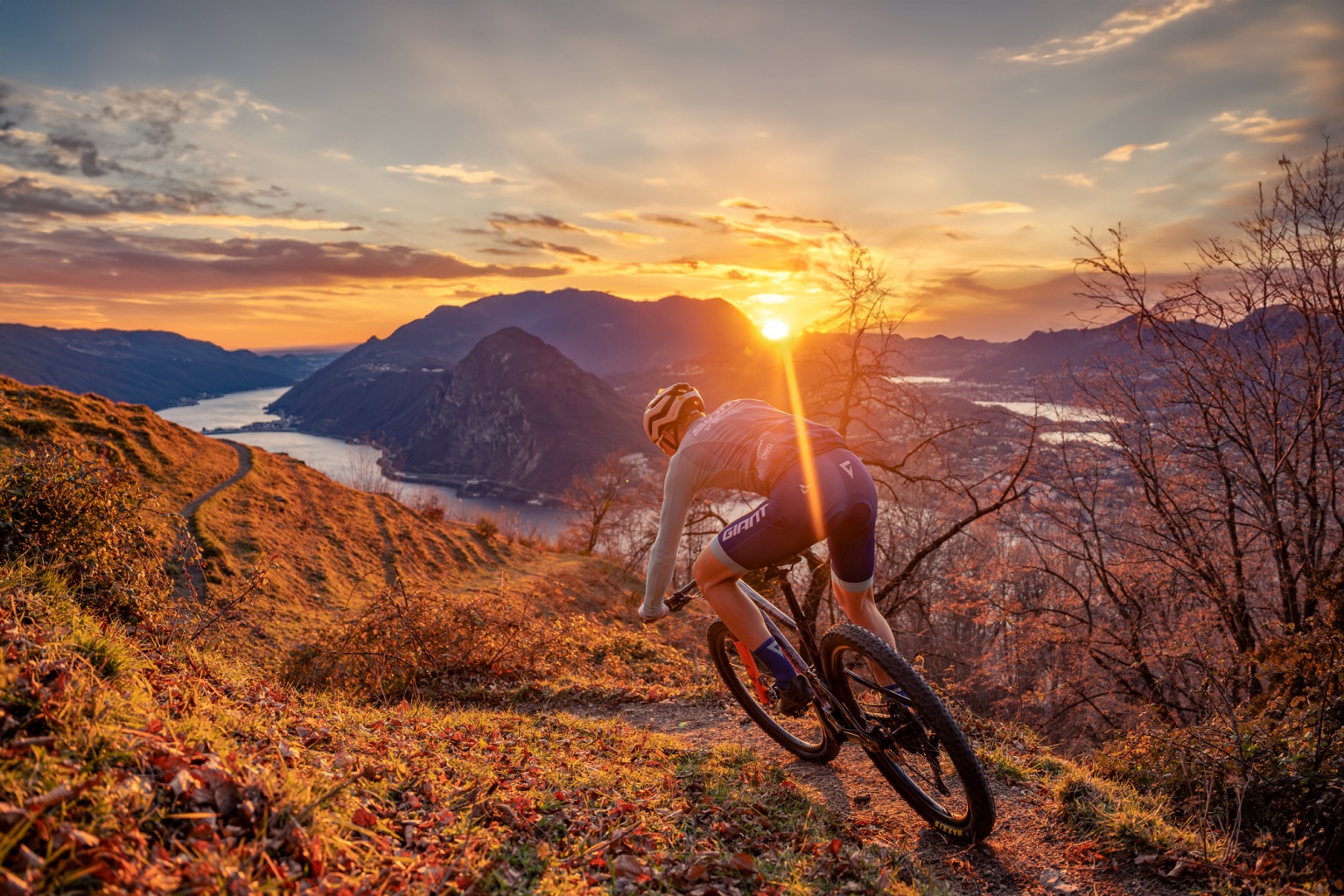 Giant Group Posts NT$1.42 EPS in H1 2025 ; Inventory Back to Pre ...